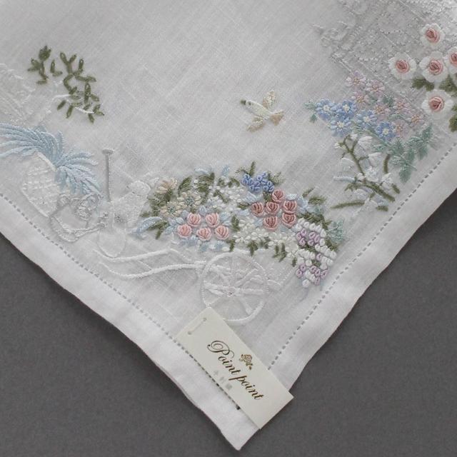 【送料無料】ベトナム手刺繍ハンカチ　花　6213　ホワイト
