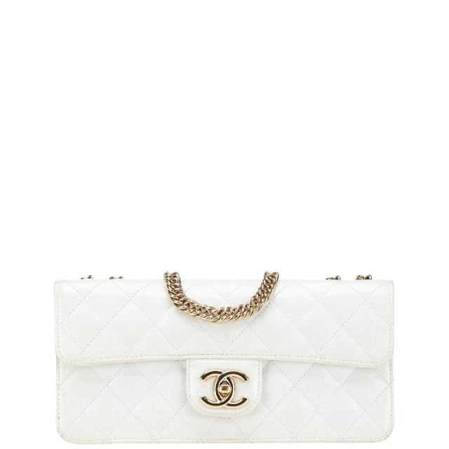 シャネル マトラッセ 長方形 ココマーク チェーン ショルダーバッグ ホワイト エナメル レディース CHANEL 【中古】