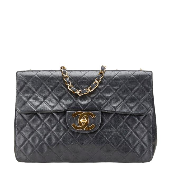 シャネル ココマーク マトラッセ30 シングルフラップ チェーンショルダーバッグ ブラック ゴールド金具 ラムスキン CHANEL 【中古】