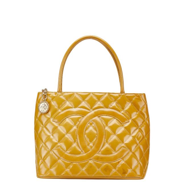 シャネル マトラッセ 復刻トート ココマーク トートバッグ ブラウン イエロー エナメル レザー レディース CHANEL 【中古】