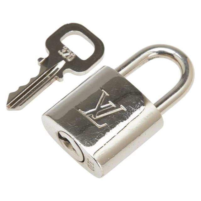 ルイ ヴィトン カデナ 南京錠 キー セット シルバー メタル レディース LOUIS VUITTON 【中古】
