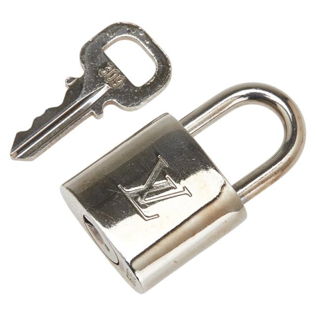 ルイ ヴィトン カデナ 南京錠 キー セット シルバー メタル レディース LOUIS VUITTON 【中古】