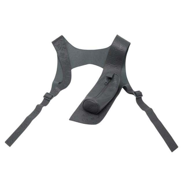 ルイ ヴィトン 3Dポケットモノグラムエンボスミッドレイヤーべスト ジレ サイズ：S HHL20WKRP グレー メンズ LOUIS VUITTON 【中古】