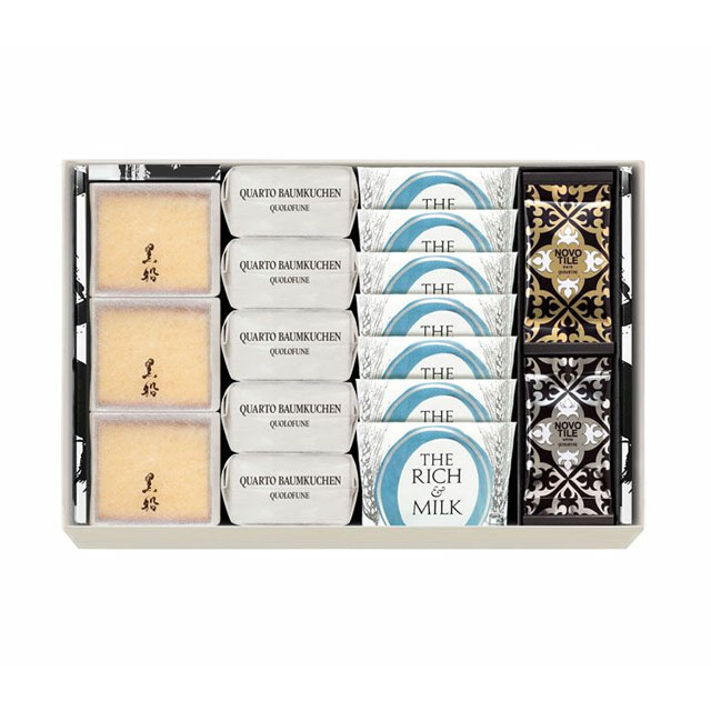 ハロウィン クリスマス お歳暮 ギフト 黒船 カステラbebe3個・クアルトバウム5個・ザ リッチアンドミルク7枚・ノボタイル12枚 詰合せ