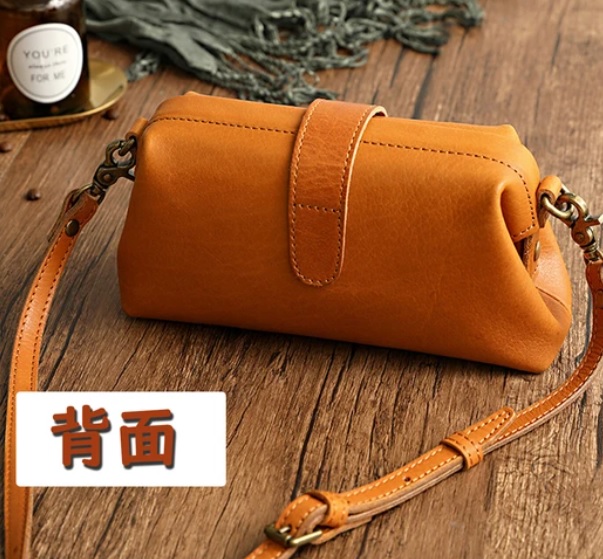 がま口 ミニ ショルダー バッグ レディース 本革 牛革 コンパクト 斜め