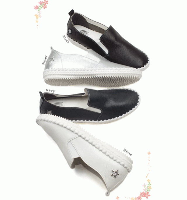かかとの星がアクセントの楽ちん快適スリッポンフラットスニーカー ワンポイント　おしゃれ　屈曲性　柔らかい　軽い　防滑　はきやすい歩きやすい
