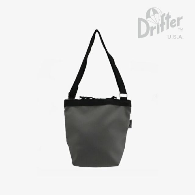 ・DRIFTER USA｜Zip Top Shoulder Eco Leather/ ドリフター/ジップ トップ ショルダー ポーチ エコ レザー/グレー #