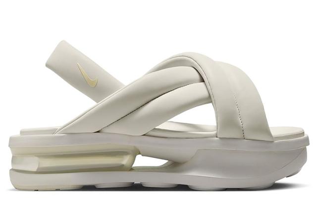 NIKE WMNS AIR MAX ISLA SANDAL 「WHITE」 SUMMIT WHITE/SUMMIT WHITE FJ5929-100 ナイキ ウィメンズ エア マックス アイラ サンダル サミット ホワイト レディース ハイブリッドサンダル 厚底