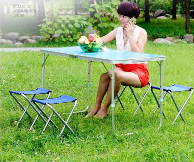 レジャーテーブル 折りたたみアルミテーブル パラソル用ホール付き