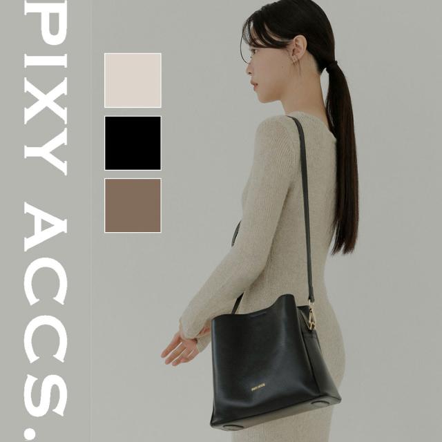 保証付 返品OK  日本正規代理店  2024 PIXY ACCS. ピクシーアックス  TP230003 レディース レザー バケットバッグ ハンドバッグ メタルスタッズ ワイドハンドル 本革 叛逆浪漫桶包 ショルダーバッグ スクエア 春夏秋冬 バケツバッグ 人気 20代 30代 40代 50代60代 台湾発