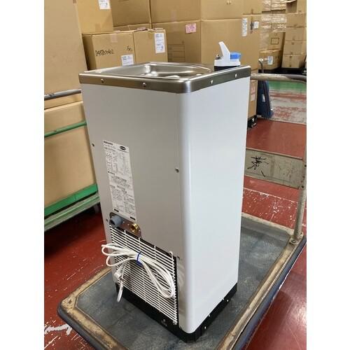 □西山工業 ウォータークーラー 水道直結式 床置き低床型 自動洗浄機能