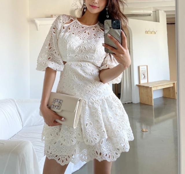 ワンピース ミニ丈ワンピ レース 肌見せ ノーカラー ワンピ 爽やか 爽やか レトロ 着痩せ トレンド デート服 モテ服 脚長効果 美脚 動きやすい 韓国 かわいい 可愛い リラックス きれいめ