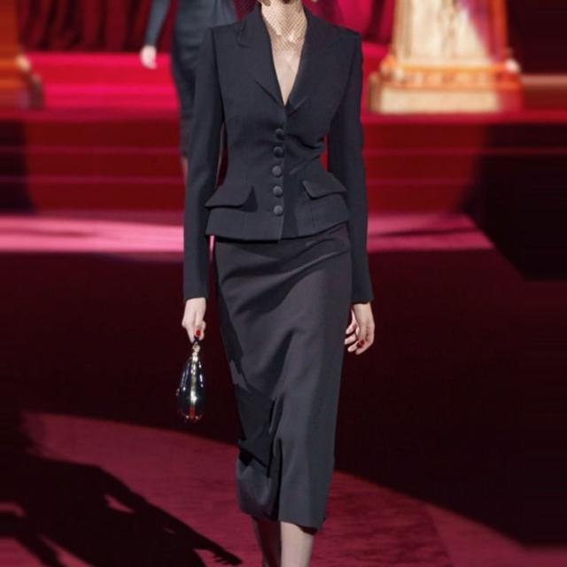 セットアップ ジャケット スーツ ミモレ丈 ペンシルスカート ショート丈 Vネック 袖あり 長袖 Aライン ハイウエスト モード ツーピース かわいい 大人可愛い きれいめ シンプル カジュアル