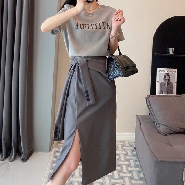 セットアップ Tシャツ スカート タイト ペンシルスカート セットアップ 上下セット 2点セット レタリング ロゴ 半袖 上着 人気 おすすめ おしゃれ お洒落 激安 安い 送料無料 プチプラ