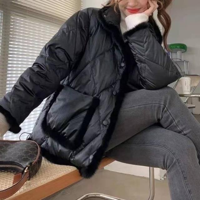 中綿コート レディース アウター キルティングジャケット 切り替え フェイクファー ノーカラー キルティング 薄手 マニッシュ 薄手 韓国風 幾何学模様  ロング丈 軽い 軽量  冬服 厚手