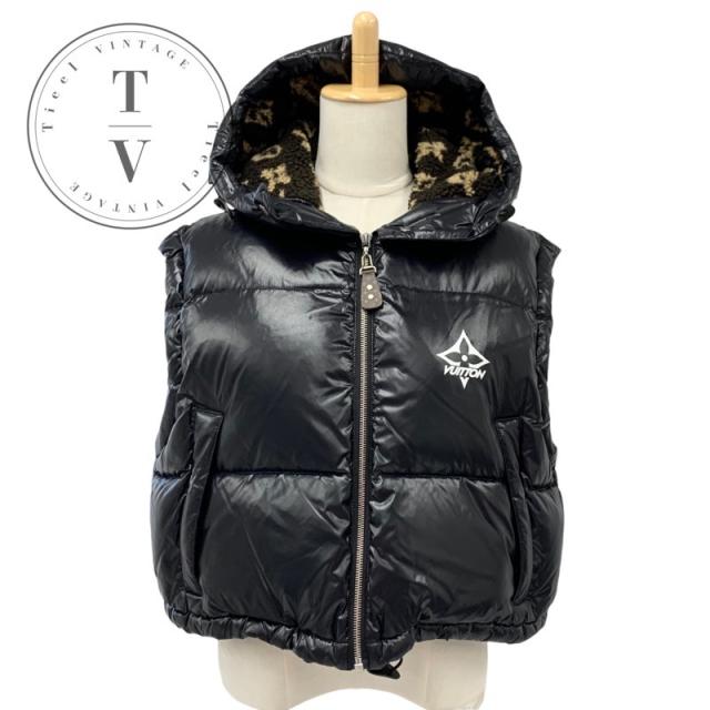 ルイヴィトン LOUIS VUITTON アウター ブラック ホワイト グロッシースリーブレスパファジャケット モノグラム  ダウンベスト