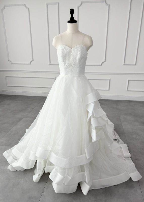 リソルロイヤル Resoll  ベルサンディ VERTHANDISETBO Aライン ウェディングドレス ホワイト ファーストオーナー ハートカット