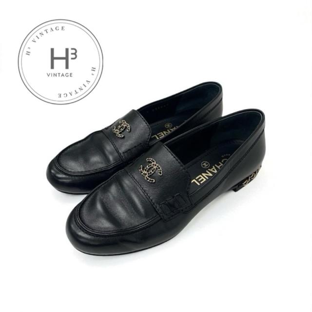 シャネル CHANEL ローファー 革靴 靴 シューズ レザー ブラック 黒 ゴールド ココマーク チェーン フラットシューズ