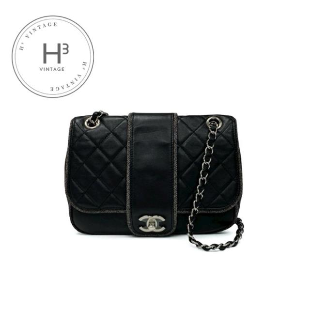 シャネル CHANEL バッグ ショルダーバッグ ラムスキン ブラック シルバー マトラッセ ターンロック ココマーク ダブルチェーン