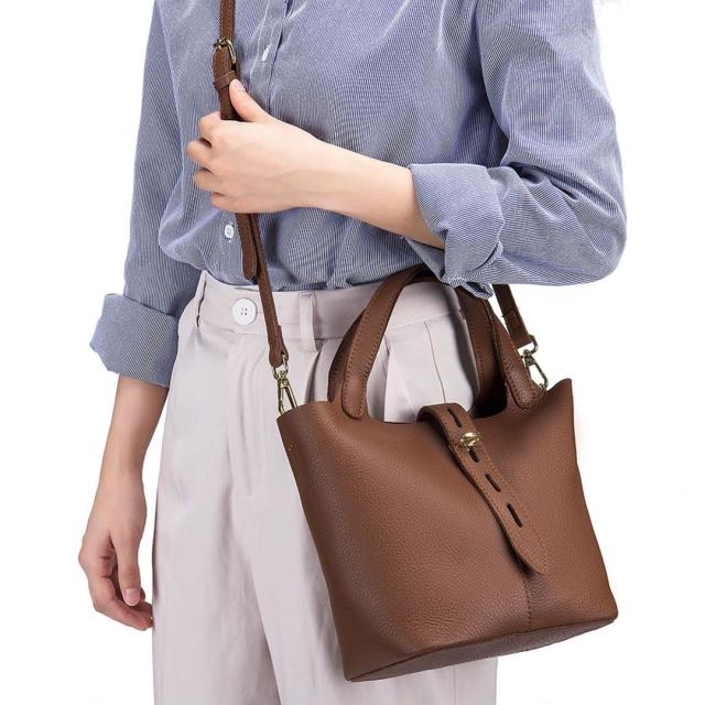 2way 肩掛け 手持ち 2way3way バックルベルト バケットバッグ ショルダーバッグ [4カラー]」 バッグ・雑貨がお得なサ