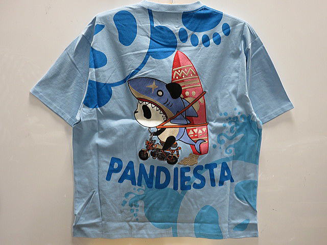 大きいサイズ　PANDIESTA JAPAN　　半袖Tシャツ　サーファーサメパンダ　パンディエスタ