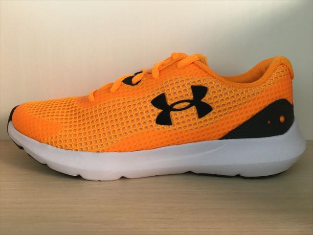 UNDER ARMOUR（アンダーアーマー） Surge 3（サージ3） 3024883-802 スニーカー 靴 メンズ 新品 (2149)