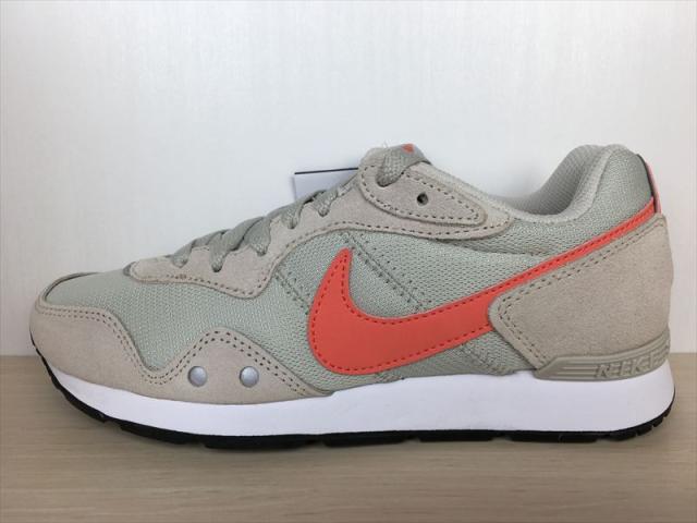 NIKE(ナイキ) CK2948-005(955) VENTURE RUNNER (ベンチャーランナー) スニーカー