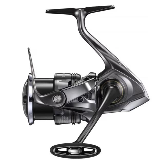 シマノSHIMANO スピニングリール 24 ツインパワー C3000MHG