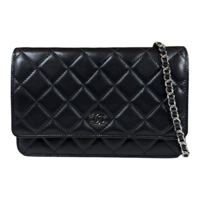 シャネル マトラッセ ウォレットチェーン ラムスキン レディース CHANEL  中古 R&Kリサイクルキング