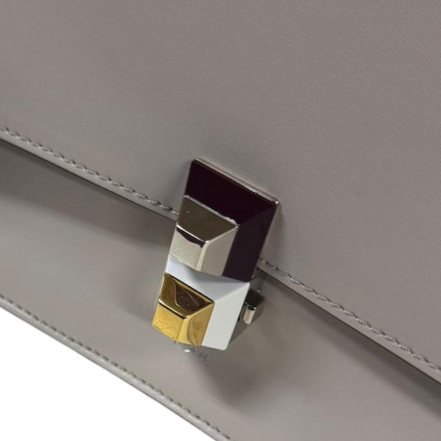 フェンディ キャナイスモール ショルダーバッグ レザー 8M0381