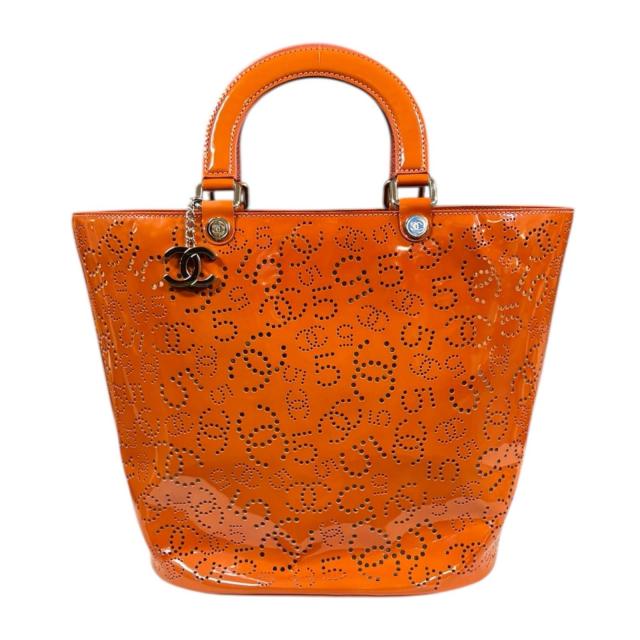 シャネル ファミリーセール品 パンチング トート No.5 ココマーク トートバッグ エナメル オレンジ レディース CHANEL  中古 R&Kリサイクルキング