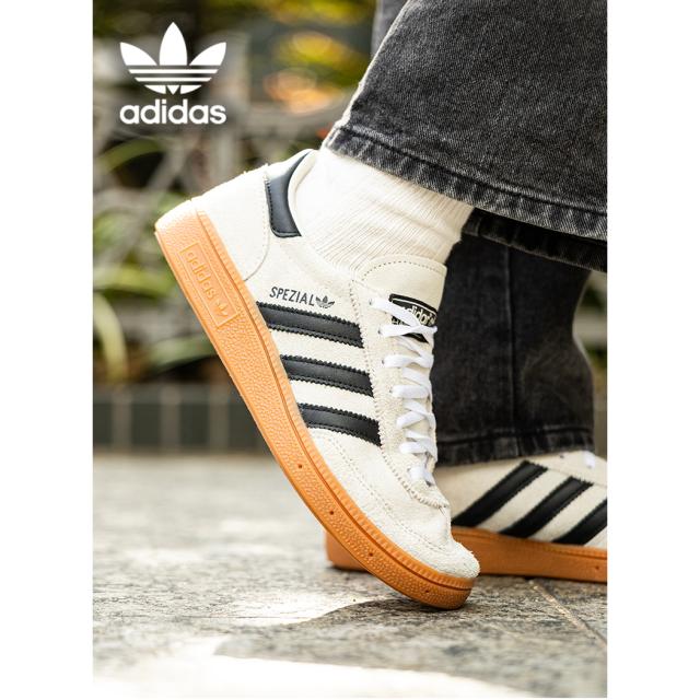 adidas HANDBALL SPEZIAL W Aluminum Gum アディダス ハンドボール スペツィアル スニーカー ( グレー メンズ レディース IF6562 )