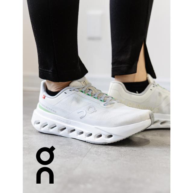 On オン クラウドサーファー ネクスト スニーカー CLOUD SURFER NEXT IVORY/WHITE ( ホワイト 白 メンズ ローカット ランニングシューズ 3WE30051195 )