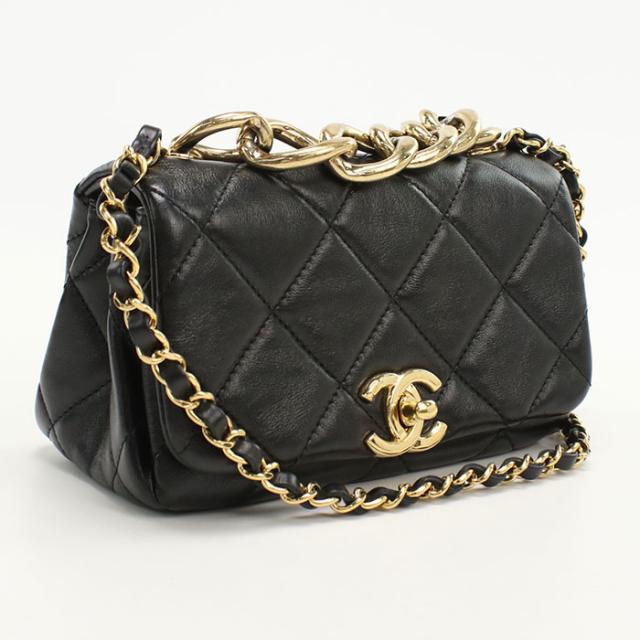 【中古】CHANEL シャネル チェーンショルダーバッグ マトラッセ NPT9K2NL 斜め掛け ラムスキン レディース Aランク