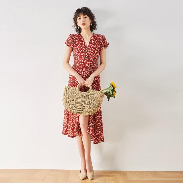 レディース 春新作 春夏秋 大人可愛い マタニティ兼大きいサイズ対応 膝丈 膝下 半袖 花柄 Aライン 韓国風 フレアワンピース お出かけ