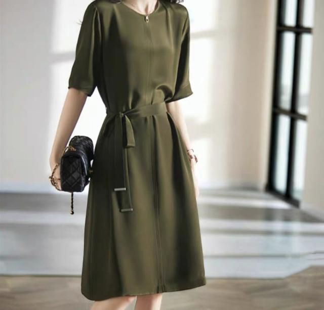 レディース 春夏秋 韓国風きれいめお出かけ通勤 Aライン膝丈 フレアワンピース 上品美シルエット カーキグリーン 七分袖と半袖選べる