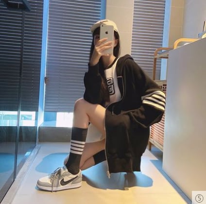 トップス パーカー 袖あり l フード 綿 カジュアル おしゃれ かっこいい 無地 春 秋 10代 20代 30代 お出かけ 休日 運動 着回し 普段