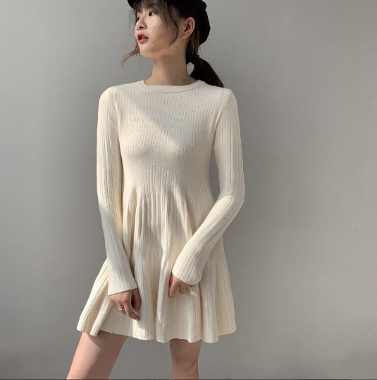 ニットミニワンピース ミニ丈 膝上 l 長袖 Uネック タイト 細身 ニット かわいい セクシー エレガント 無地 レディース パーティー イベント