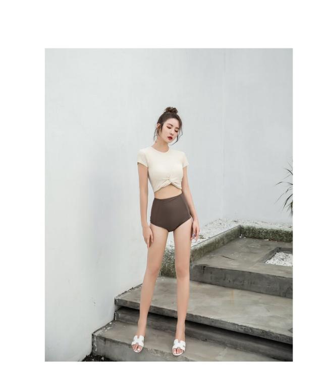 セパレート 水着 上下 l フェミニン 大人可愛い 体型カバー くすみ