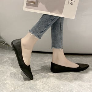 パンプス 靴 ポインテッドトゥパンプス l ローヒール ポインテッドトゥ 歩きやすい 疲れにくい 柔らかい 軽量 カジュアル 上品 大人 おしゃれ か