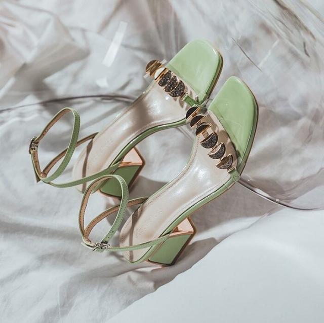 サンダル レザー クリア l チャンキーヒール スクエアトゥ オープン