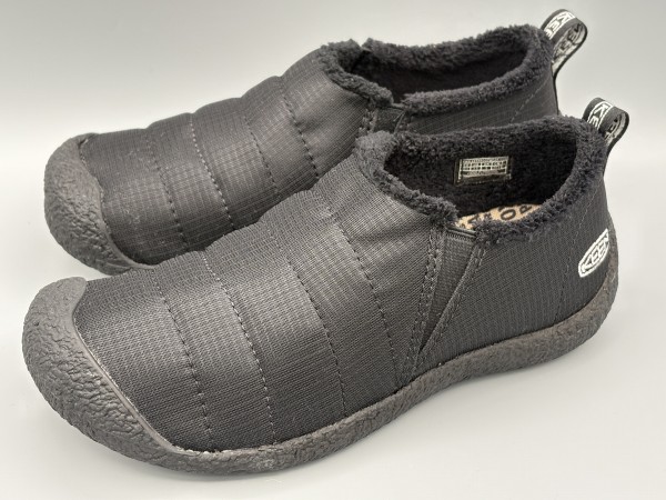 訳あり品 キーン ハウザー 2 22.5cm US5.5 トリプルブラック 1023981 女性用 KEEN 並行輸入品 (ke184)