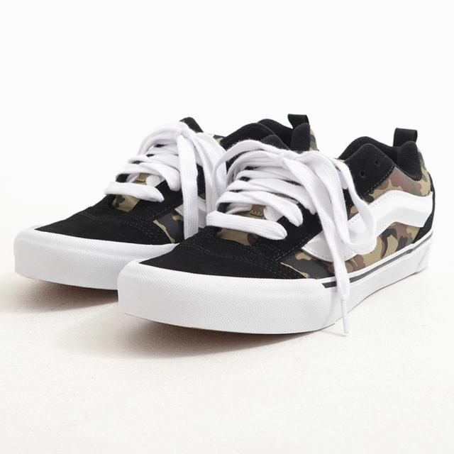 VANS ヴァンズ バンズ スニーカー メンズ ブランド VN000D22YJ7 国内正規品 靴 シューズ Knu Skool ニュースクール カモフラージュ 迷彩柄 ローカット レースアップ レザー ブラック 黒 26.0cm 26.5cm 27.0cm 27.5cm 28.0cm ストリート スケーター 国内正規品 [VN000D22YJ7]