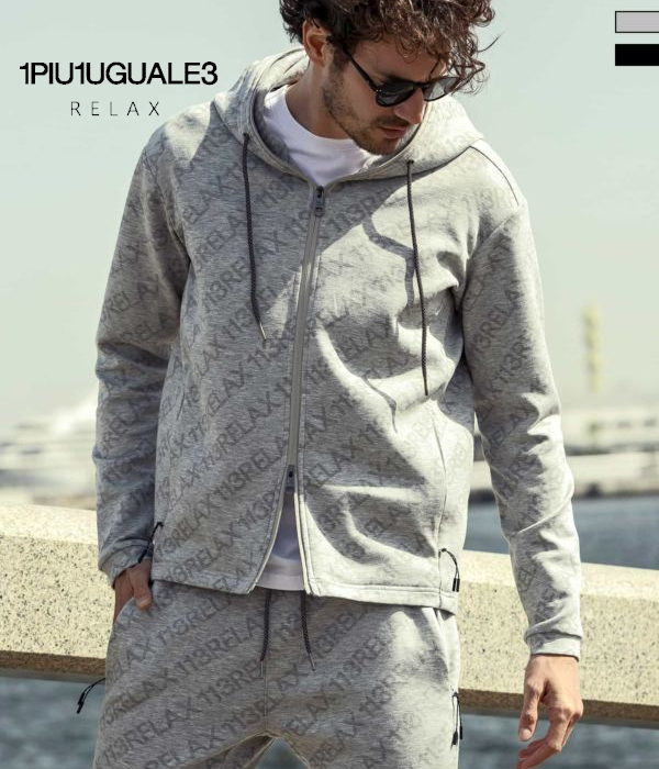 1PIU1UGUALE3 RELAX ウノピゥウノウグァーレトレ リラックス 総柄ロゴストレッチパーカー カジュアル スポーツ トレーニング ジム ランニング
