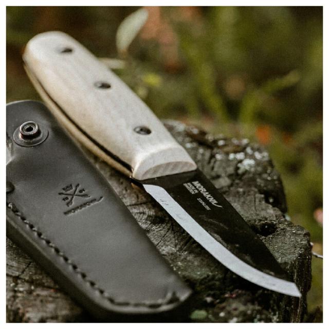 フルタングナイフ モーラナイフ フィン ブラックブレード (S) -アッシュウッド Morakniv Ash Wood Finn正規品 | キャンプナイフ ステンレス バトニング フェザースティック アウトドア アウトドア用品 キャンプグッズ キャンプ用品 調理 料理 薪割り 包丁 山登り 登山