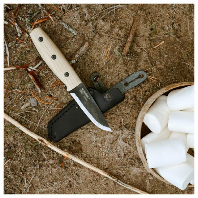 フルタングナイフ モーラナイフ フィン ブラックブレード (S) -アッシュウッド Morakniv Ash Wood Finn正規品 | キャンプナイフ ステンレス バトニング フェザースティック アウトドア アウトドア用品 キャンプグッズ キャンプ用品 調理 料理 薪割り 包丁 山登り 登山