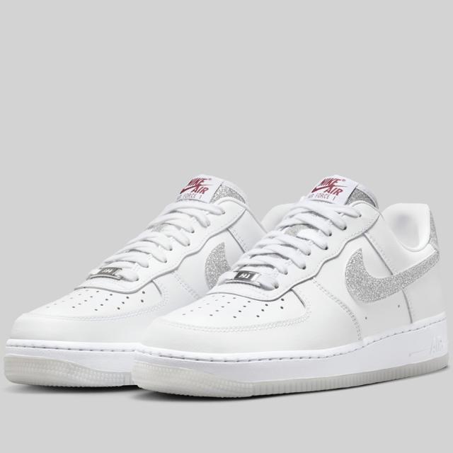 2025年秋冬新作♪ NIKE【ナイキ】 WMNS AIR FORCE 1 07 LX GLITTER SWOOSH ウィメンズ エア フォース 1 07 LX グリッタースウッシュ 【HQ3461-191】 ホワイト/クールグレー