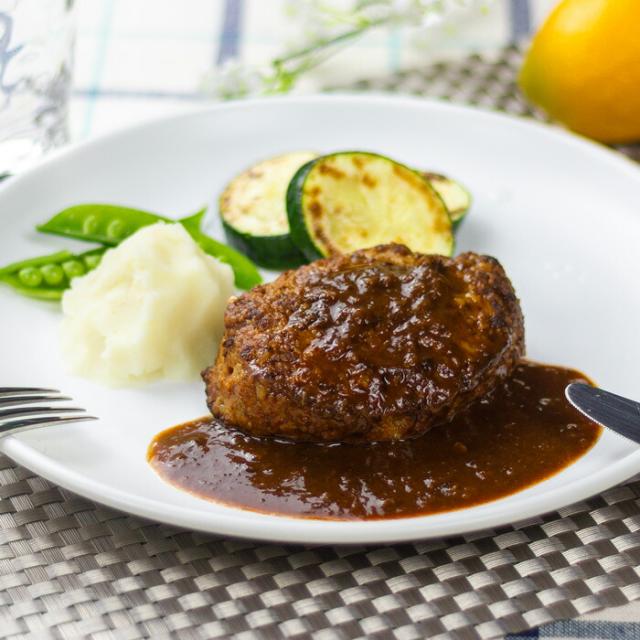 無添加 お惣菜 ビッグハンバーグステーキ サイトウハム 食品 【冷凍便】 【567】の通販はau PAY マーケット - SAITOHAM | au PAY マーケット－通販サイト