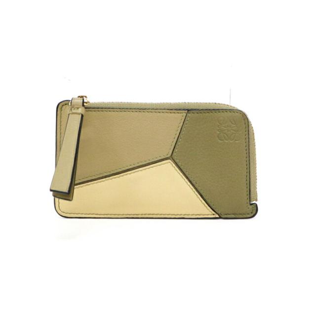 【ABランク】 ロエベ LOEWE パズル カードホルダー クラシックカーフ (レザー) アナグラム C510R50X04 カードケース ケース L字ファスナー フラグメントケース ミニ財布 レディース メンズ クレイグリーン (カーキ) / バター (ベージュ) 中古 mbb16006