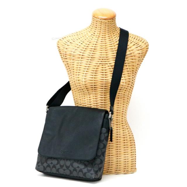 コーチ COACH ショルダーバッグ PVC レザー シグネチャー F72109 メッセンジャーバッグ クロスボディ フライトバッグ 斜め掛け 肩掛け メンズ レディース グレー / ブラック 中古 mbe02008